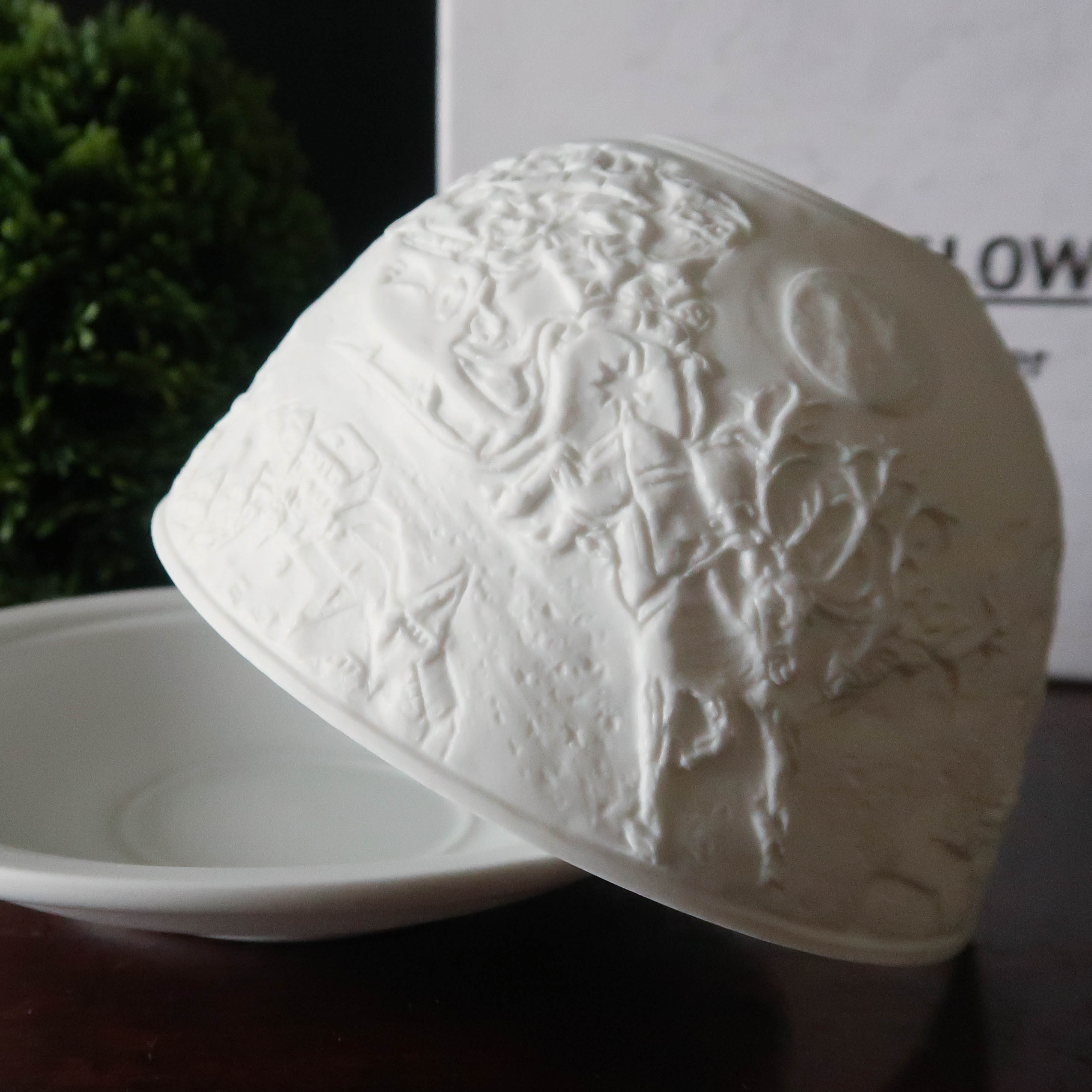 SANTA FLYING SLEIGH TEA LIGHT - Typically Unique